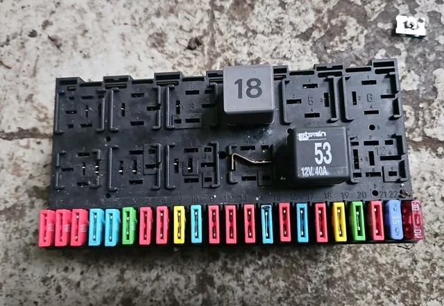 VW GOLF MK2 Mk3 T4 Ce2 Fuse Box 357937039 Corrado Passat £70.00 ...