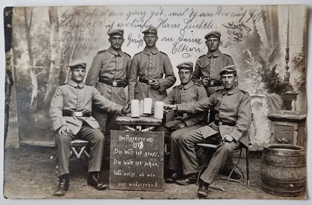 AK - FOTO - Gruppe Deutsche Soldaten / Reservisten mit Bierkrügen - 1.WK - 1913 EUR 7,90 ...