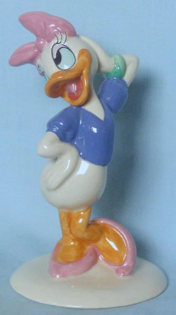 ROYAL DOULTON WALT Disney Figure Daisy Duck Mm 4 The Mickey Mouse ...