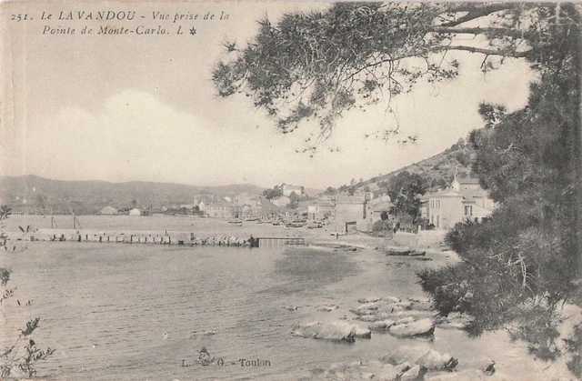 LE LAVANDOU - Vue générale prise de la Pointe de Monte Carlo 52006 EUR 3,00 - PicClick IT