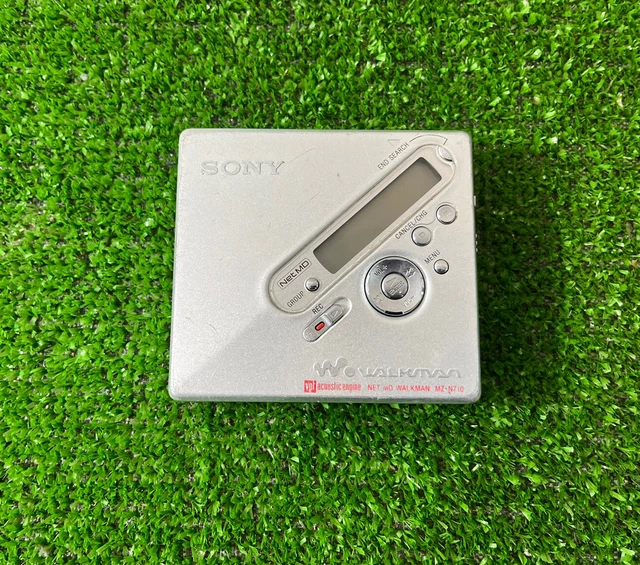 SONY WALKMAN MZ-N710 MiniDisc Player/Recorder Silver (PLEASE READ ...