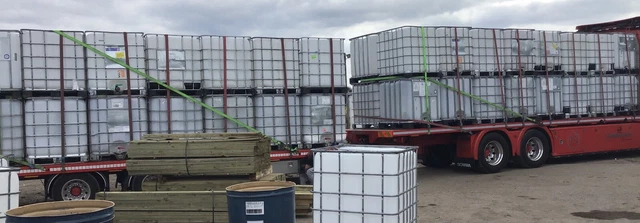 IBC WATER TANK. 1000 Litre Stillage Container. Storage ,Allotment ...