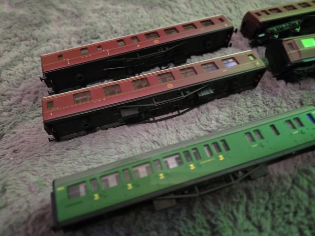 OO GAUGE SPARES Coaches £1.16 - PicClick UK