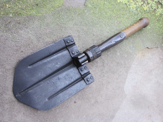 KLAPPSPATEN SPATEN WEHRMACHT WW2 Fallschirmjäger gekürzt folding shovel ...