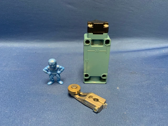 HONEYWELL GLAC20A1B FAST Action Limit Rotary Switch Lever Die Mold $107 ...