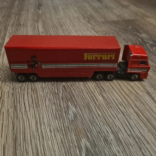MATCHBOX FERRARI TRANSPORTER Truck pressofuso 1:86 Giocattolo Retro ...