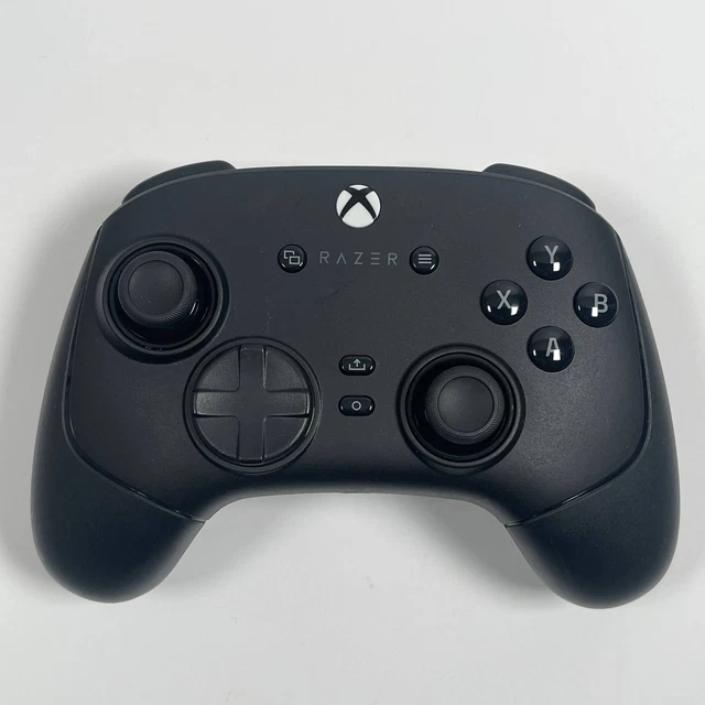RAZER WOLVERINE V3 Pro Wireless Gaming Controller: Licensed for Xbox ...