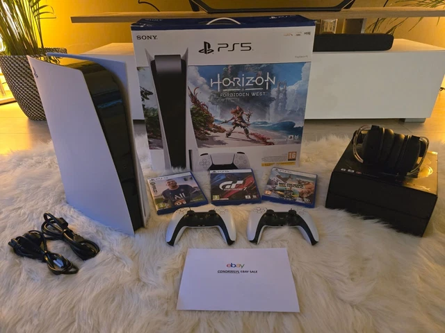 PRISTINE SONY PS5 Console Disc Edition Bundle + 2 Controllers + Games ...