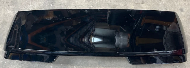 GENUINE VOLVO XC40 Black Rear Tail Gate Spoiler 31659418 31488325 £195. ...