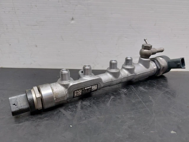 55510687000 RAMPE INJECTION pour OPEL ASTRA K (B16) 2015 0281006034 EUR ...