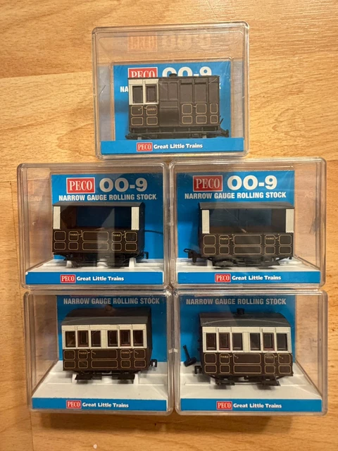 PECO FOURDEES EXCLUSIVE Coaches. Set of 5 GR500FD GR520FD GR530FD 009 ...