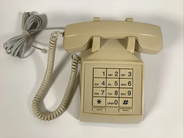VINTAGE RADIO SHACK Model 43-578 Push Button Beige Desk Phone - Works ...