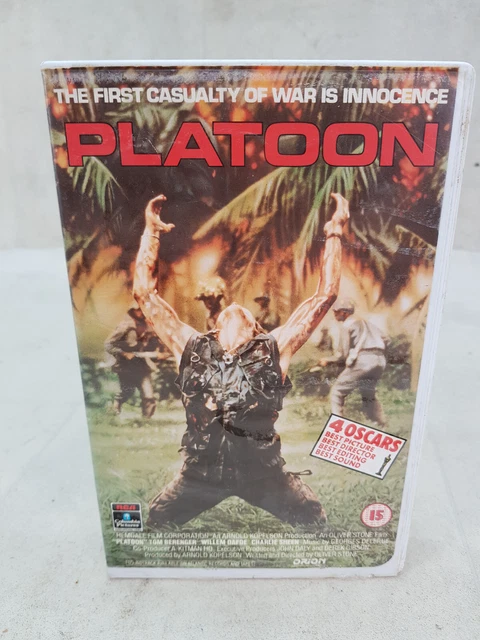PLATOON VHS VIDEO Tom Bereneger Willem Dafoe Charlie Sheen EUR 7,18 - PicClick FR