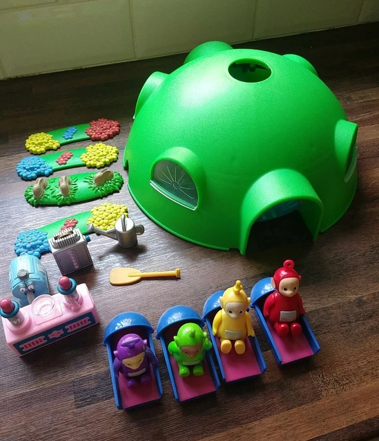 TELETUBBIES TELETUBBY HOUSE Home Hill Figures Playset Noo Noo Toy B EUR ...