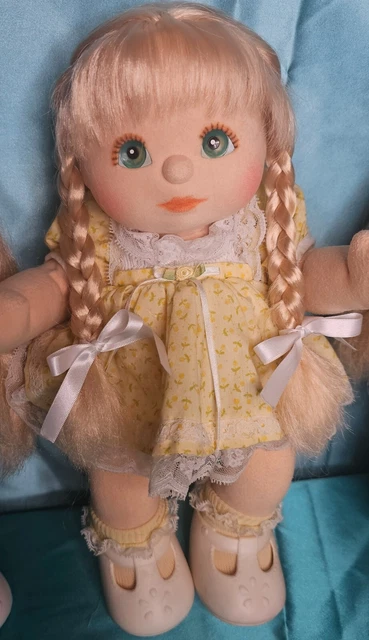 MY CHILD DOLL mattel Blonde UL With Aqua Eyes (1 Doll) $350.00 ...