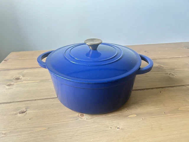 KIRKTON HOUSE BLUE Cast Iron Round Casserole Dish Dutch Oven 20cm £36. ...