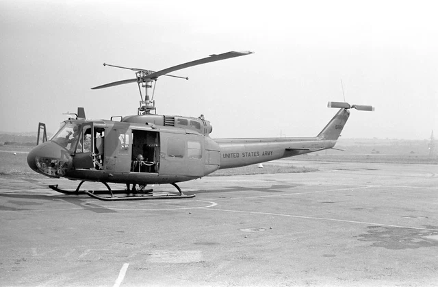 7 CORPS, US Army, UH-1D Iroquois, 66-1165 at Ludwigsburg, '70 ...