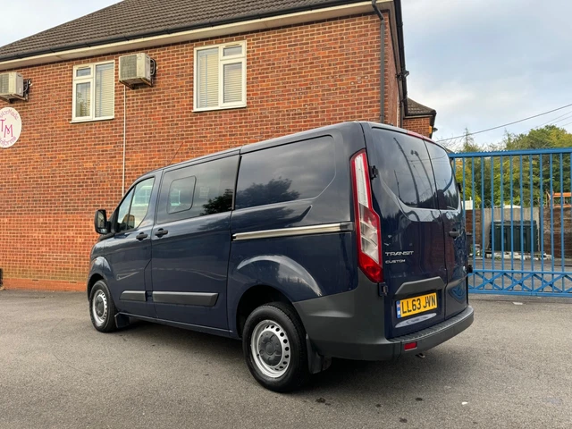 FORD TRANSIT CUSTOM LWB Crew Cab Van With Air Con £3,495.00 - PicClick UK