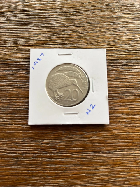 ☘️1987 NEW ZEALAND 20 Cent Coin☘️ Kiwi Twenty Cents Queen Elizabeth Ii☘ ...