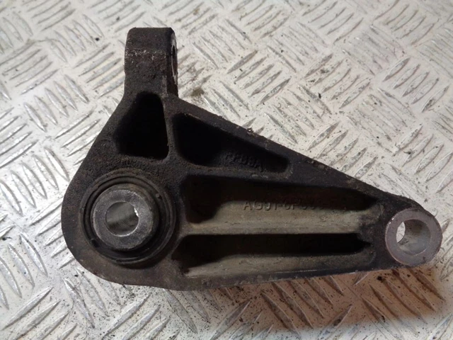 FORD MONDEO MK IV 2010 Gearbox mounting bracket AG916P093DA RBA8796 £29 ...