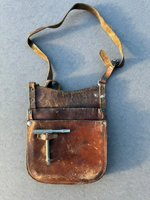 LONDON TRANSPORT LT Bus Conductor's Uniform Cash Money Bag Leather ...