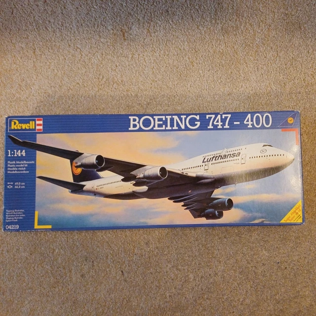 REVELL 04219 LUFTHANSA Boeing 747-400 1:144 Scale Model Kit £26.72 ...