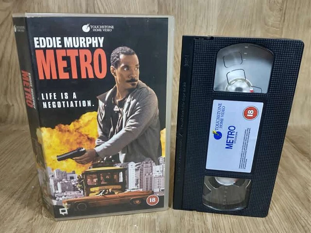 METRO (EDDIE MURPHY) - Vintage VHS Video (18 Cert) - Fast Free Post £4. ...