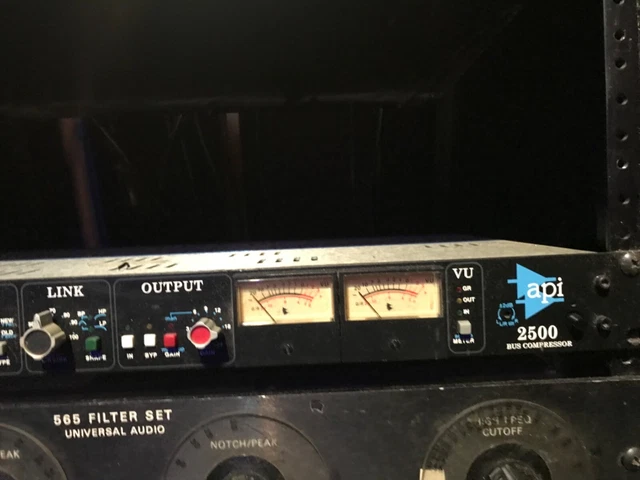 API 2500 STEREO Bus Compressor Api $2,075.00 - PicClick