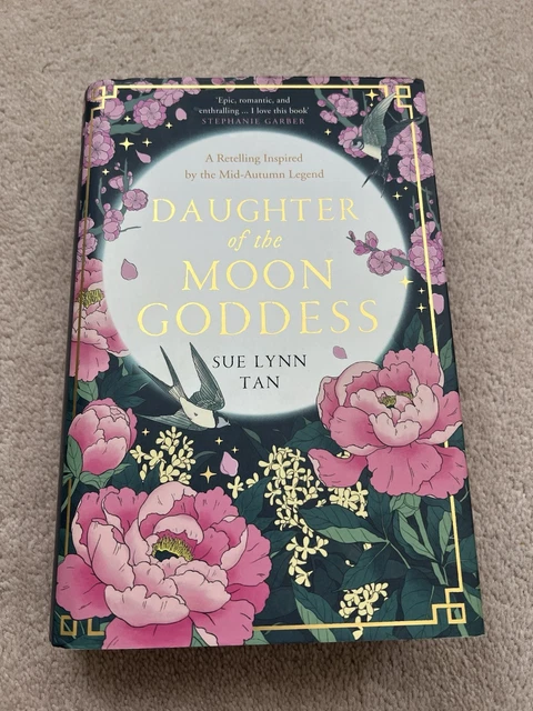 DAUGHTER OF THE Moon Goddess by Sue Lynn Tan, Waterstones, Sprayed Edges £16.32 - PicClick UK