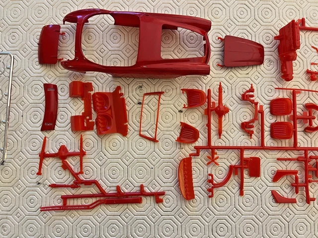 REVELL 1:25 SCALE Austin Healey 100-Six model kit - part painted ...
