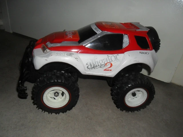 NIKKO ALLIGATOR 2 Remote Control Car-No Remote-31cm Long,16cm Tall,9cm ...