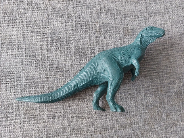 INVICTA MEGALOSAURUS BRITISH Natural History Museum Dinosaur 1974 £7.99 ...