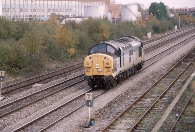 35MM SLIDE BRITISH Railway Br Diesel Class 37 - 37042 At Swindon July ...