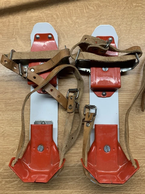 Ddr Gleitschuhe ZU VERKAUFEN! - PicClick DE