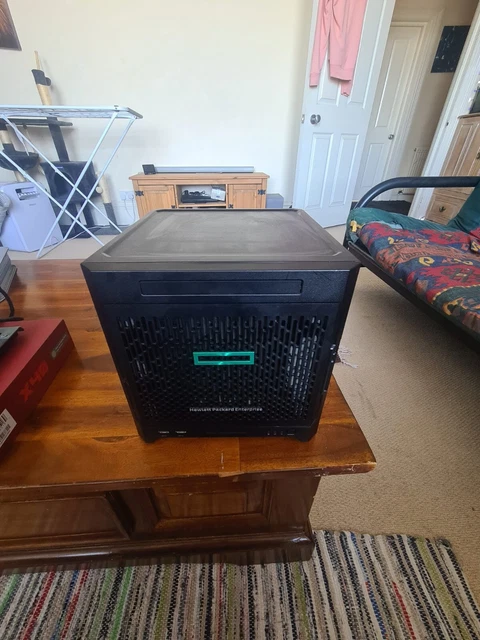 HP PROLIANT MICROSERVER Gen 10 - Black, barely used EUR 277,83 ...