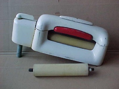 VINTAGE MAYTAG WRINGER washer parts wringer with extra roller untested ...