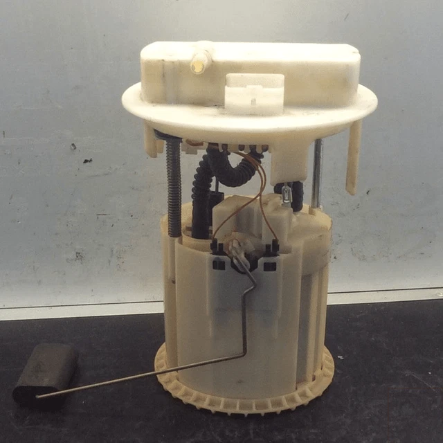 1525CH POMPE À essence pour CITROEN C3 1A SERIE 1.4 Ber. 2002-2005 ...