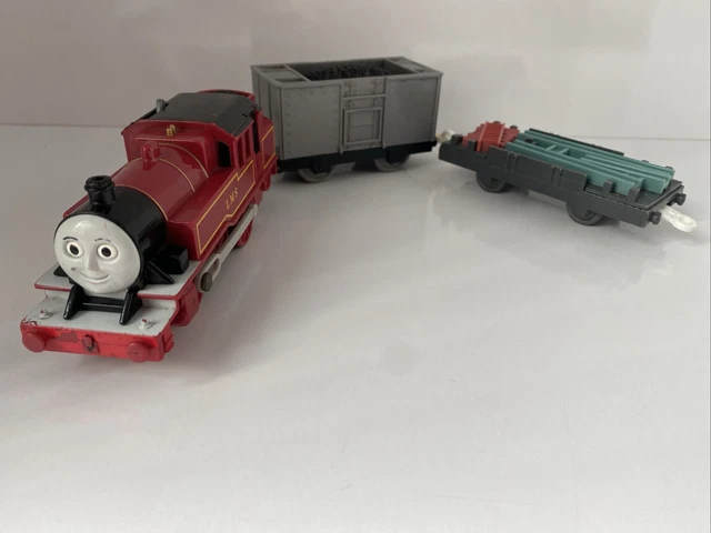 TOMY TRACKMASTER THOMAS The Tank Engine Battery Train Arthur and Trucks ...