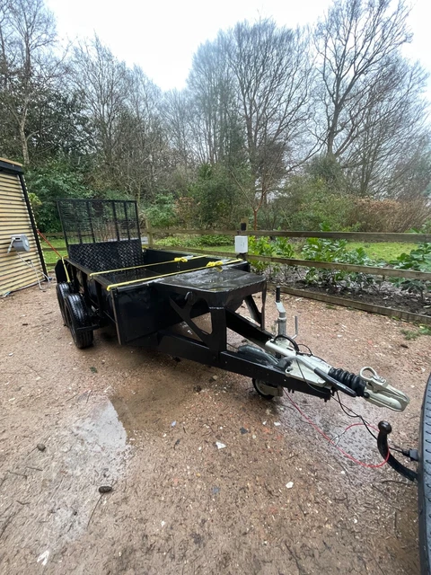 *REFURBISHED* IFOR WILLIAMS Plant Trailer GD84 (8' x 4') With Ramps £ ...