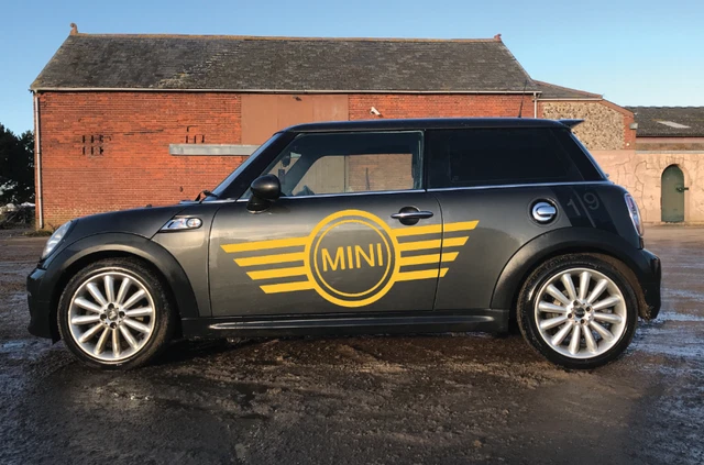 MINI LOGO R50 R52 R53 R55 R56 R57 R58 R59 R60 R61 F56 Cooper autocollant, paire d'autocollants ...