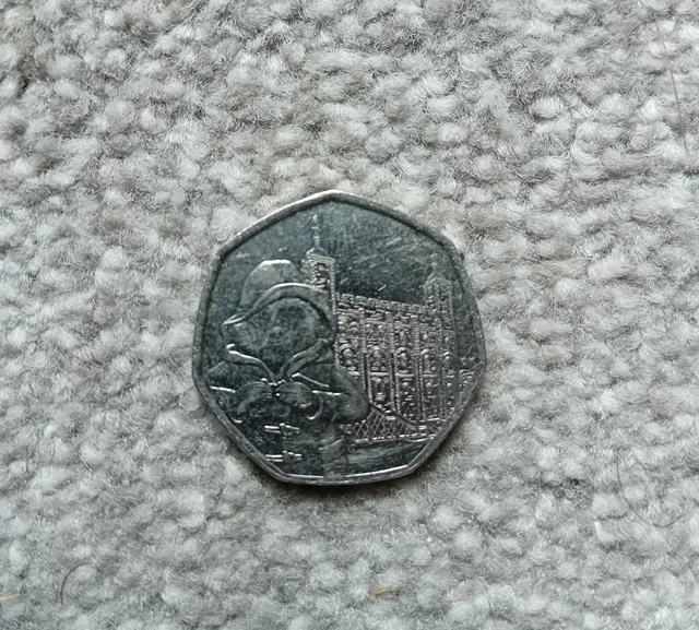 RARE PADDINGTON AT the Tower of London 50p Coin - 2019 £1.00 - PicClick UK