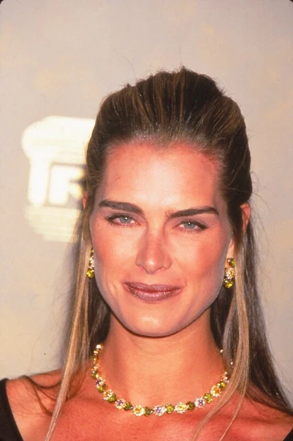 DIA BROOKE SHIELDS Celebrity Photo Agency 1997 formato KB fotografo P10 ...