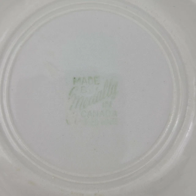 CANADIAN POTTERY RESTAURANT Hotel Ware VTG Cups Saucers Medalta ...
