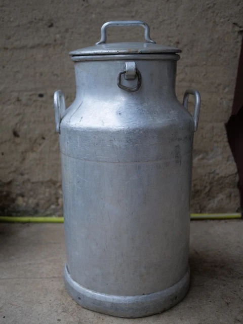 ANCIEN POT DE Lait Vintage Aluminium 30L EUR 35,00 - PicClick FR