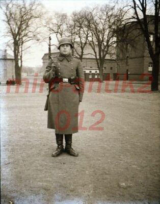 PHOTO NEGATIVE, WW2, memory a.d. barracks time, while exercising, 5026 ...