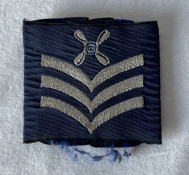 SINGLE SHOULDER MARK RAF Chief Technician Cloth Patch Rank Slide ...