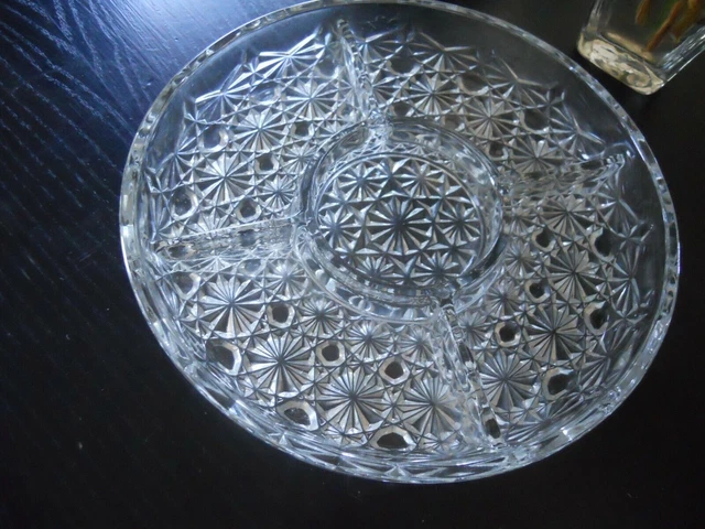 GRAND PLATEAU ROND à compartiments en verre ciselé EUR 10,00 - PicClick FR