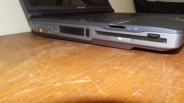 VINTAGE SONY VAIO Pentium 4 Windows XP Laptop with power supply $140.00 ...