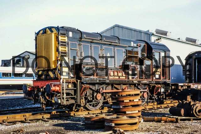 UK DIESEL TRAIN Railway Photograph Of Class 08 Shunter Loco 08642. Rm08 ...