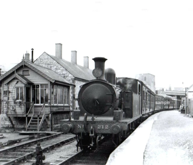 EASTON RAILWAY STATION, PORTLAND, DORSET. 1930s Loco; 212 PHOTO 12 x 8 ...